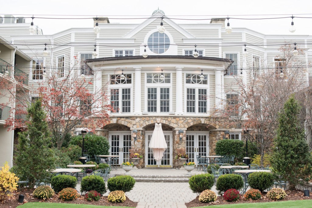 Mikkel Paige Photography: Colorful Luxury + Destination Weddings